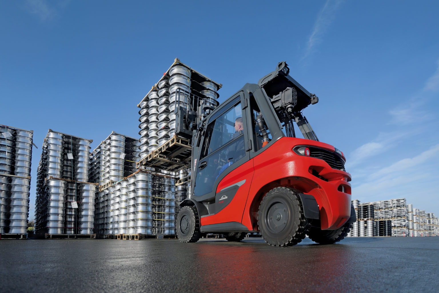 The Linde Series 1204 – Unmatched Versatility in the Harshest ...